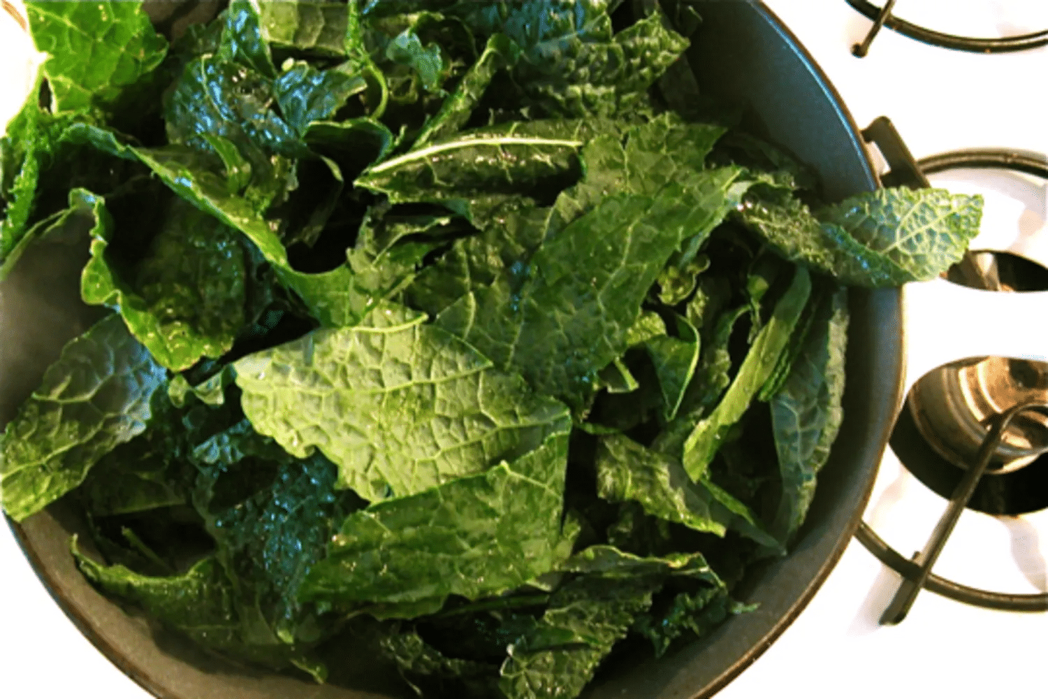 How To Cook Cavolo Nero | Cavolo Nero Cutting Instructions